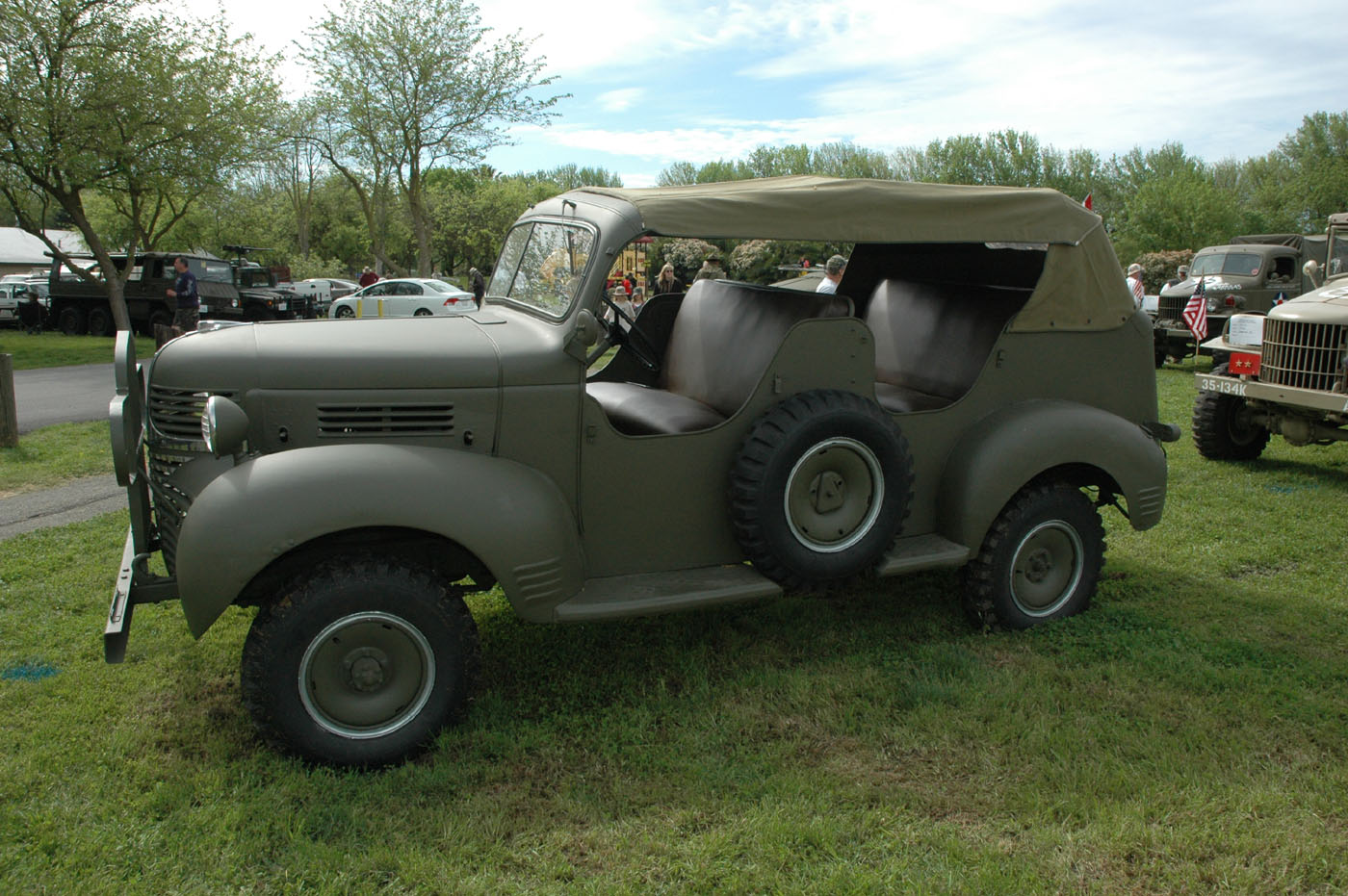 TOADMAN'S TANK PICTURES 1940 VC-1 COMMAND RECONNAISSANCE