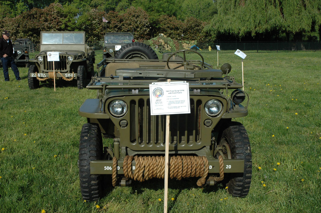 TOADMAN'S TANK PICTURES 1942 FORD SCRIPT GPW WITH FORD FRAME