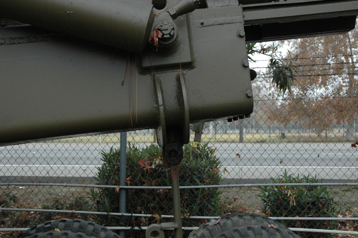 TOADMAN'S TANK PICTURES 8 INCH HOWITZER M1 M115 PAGE 1