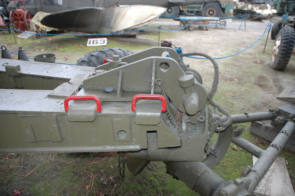 TOADMAN'S TANK PICTURES 8 INCH HOWITZER M1 M115 PAGE 1