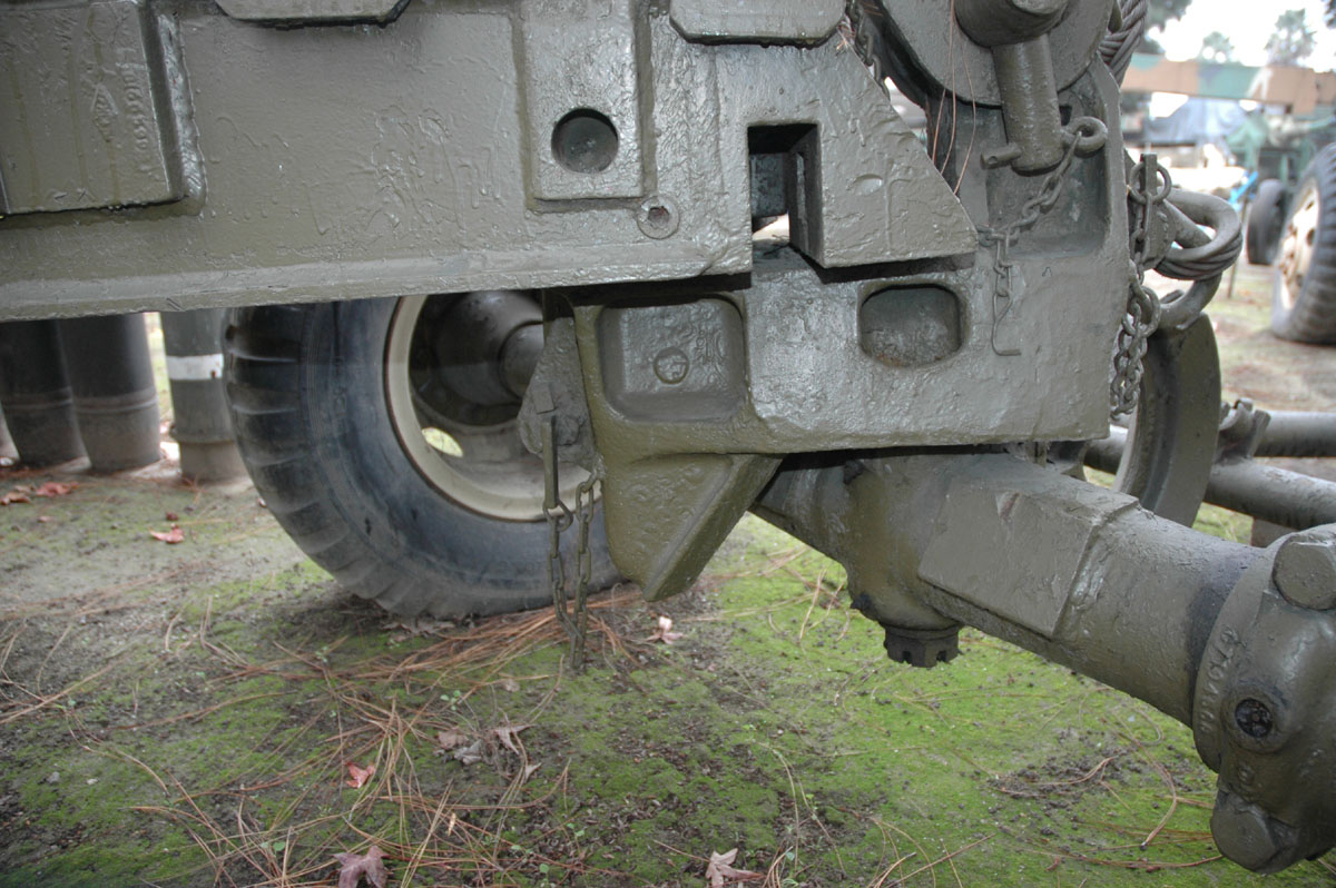 TOADMAN'S TANK PICTURES 8 INCH HOWITZER M1 M115 PAGE 1