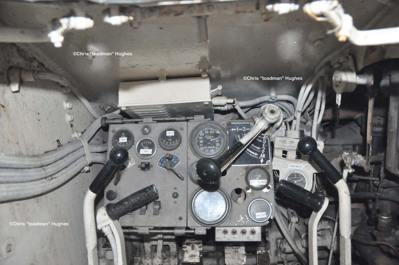 TOADMAN'S TANK PICTURES AMX-13