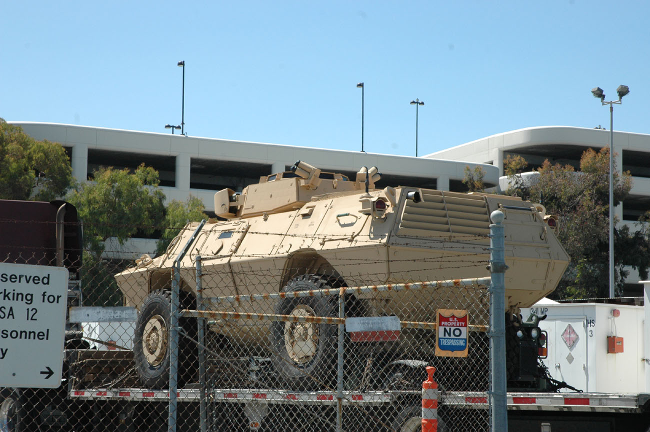 TOADMAN'S TANK PICTURES M1117 #2