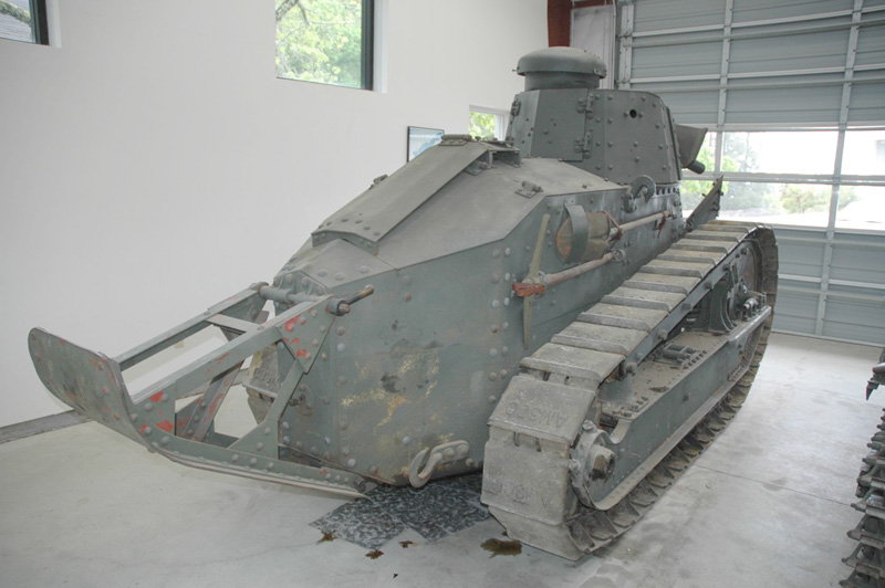 TOADMAN'S TANK PICTURES SIX-TON TANK M1917