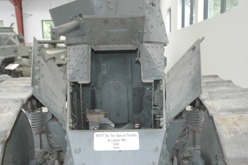 TOADMAN'S TANK PICTURES SIX-TON TANK M1917