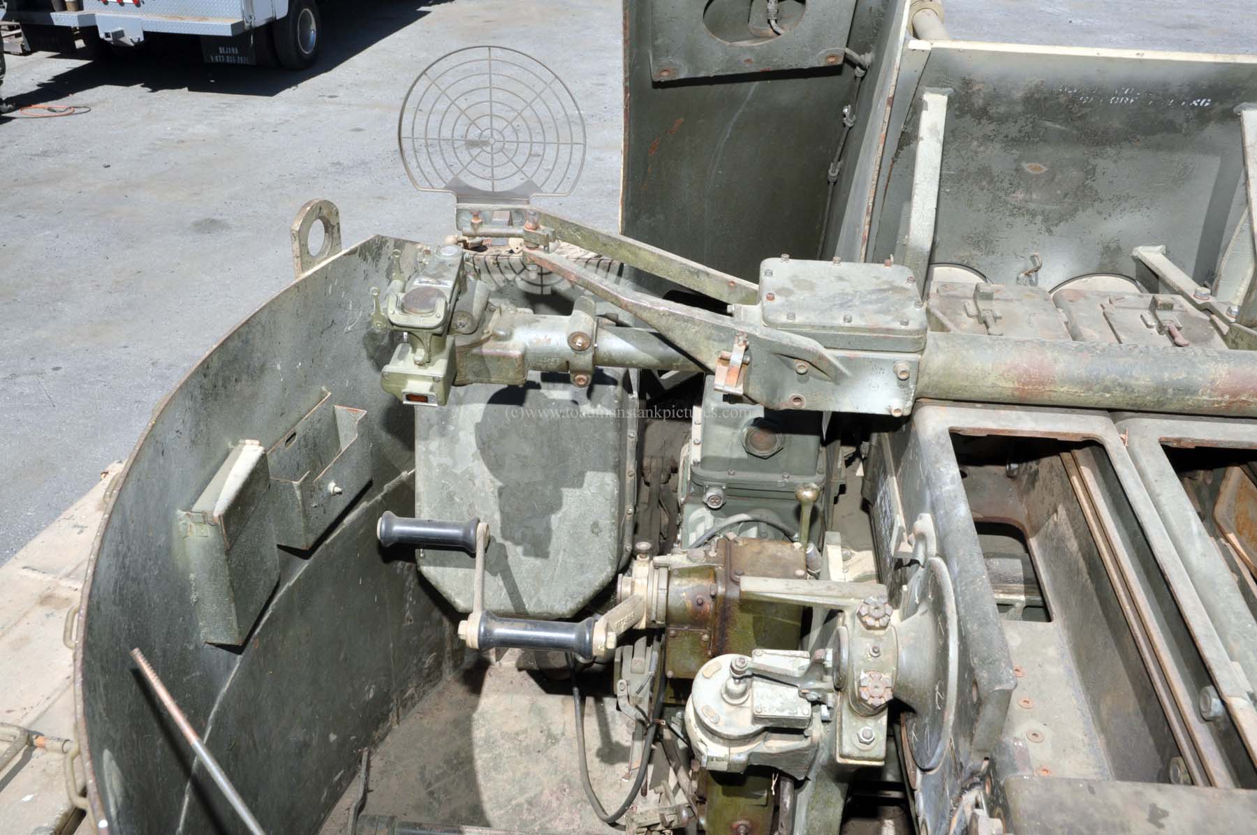 TOADMAN'S TANK PICTURES M42A1 DUSTER