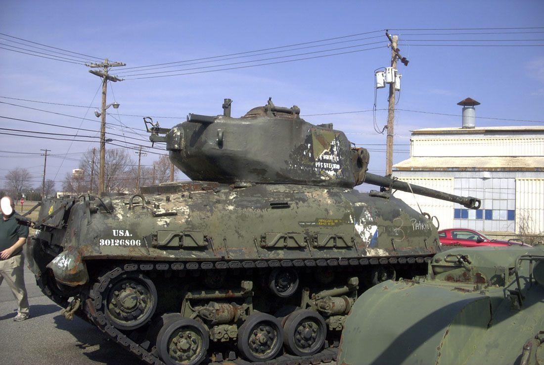 TOADMAN'S TANK PICTURES M4A1(76)HVSS SHERMAN