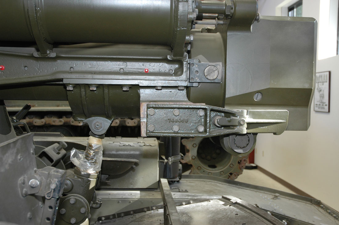 TOADMAN'S TANK PICTURES 90MM SELF-PROPELLED GUN M56