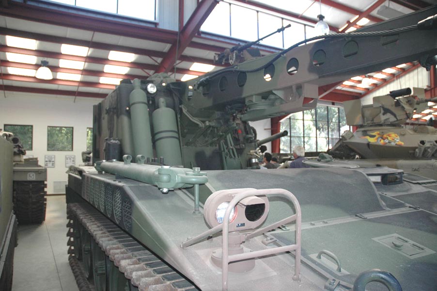 TOADMAN'S TANK PICTURES M578 LIGHT RECOVERY VEHICLE