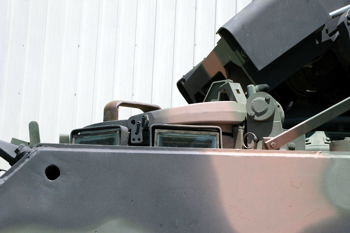 TOADMAN'S TANK PICTURES M901 ITV PAGE 2