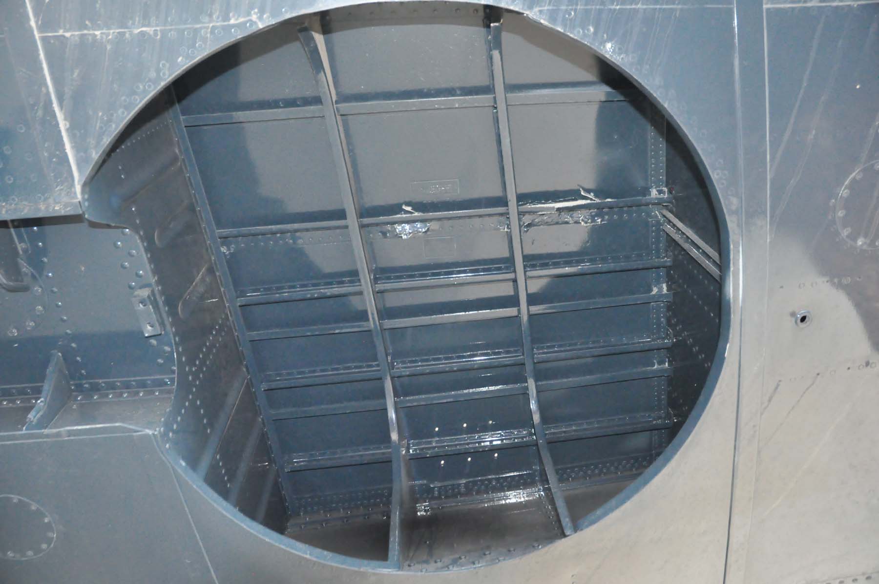 TOADMAN'S TANK PICTURES TBM-3E AVENGER