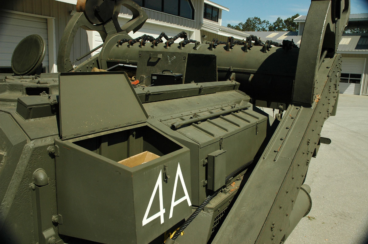 TOADMAN'S TANK PICTURES CHURCHILL TOAD