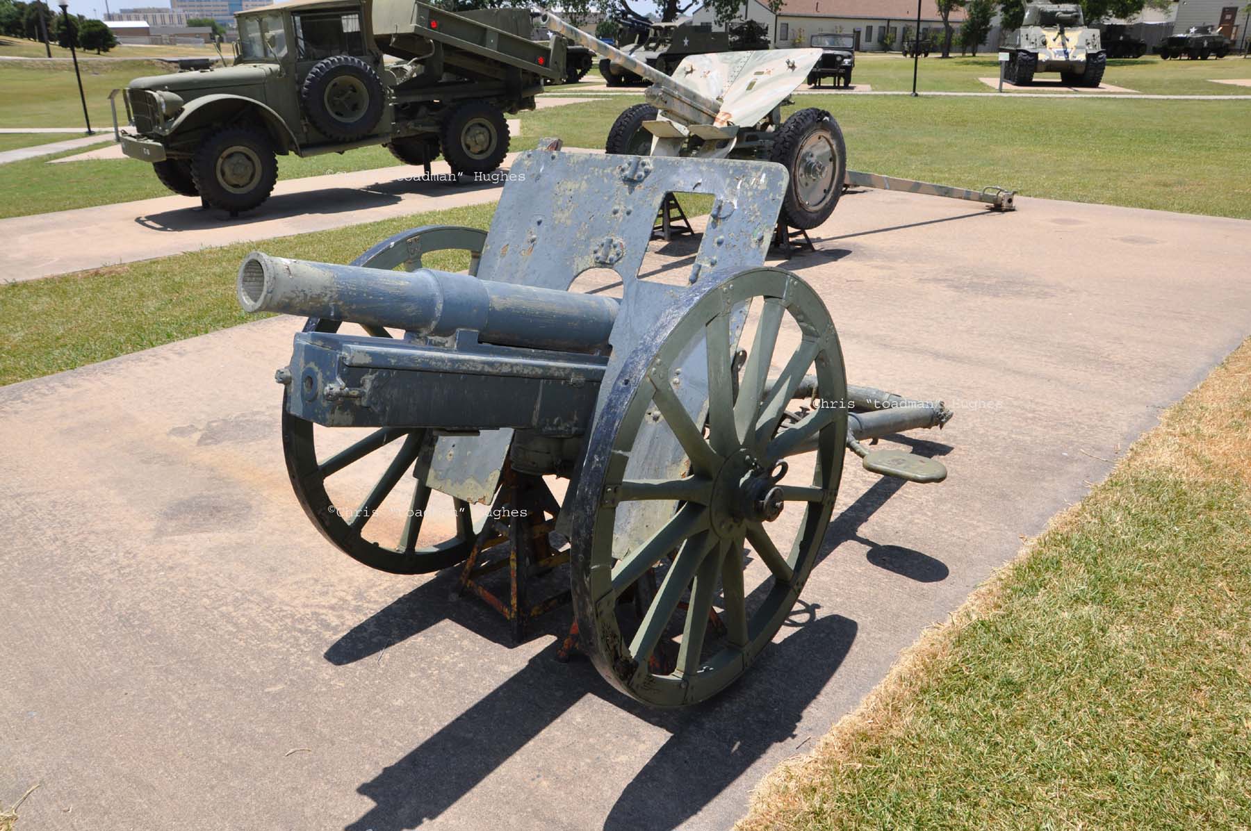 TOADMAN'S TANK PICTURES JAPANESE TYPE 41 75MM MOUNTAIN GUN