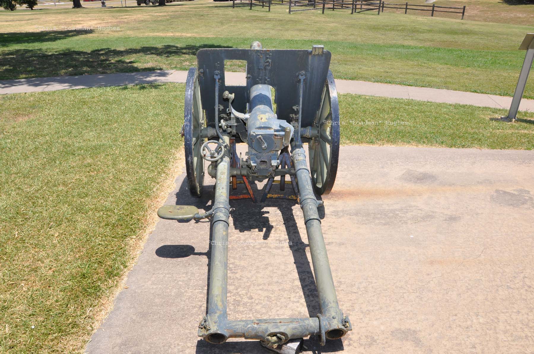 TOADMAN'S TANK PICTURES JAPANESE TYPE 41 75MM MOUNTAIN GUN