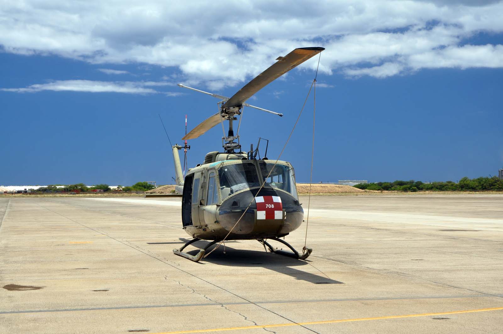 TOADMAN'S TANK PICTURES UH-1H HUEY